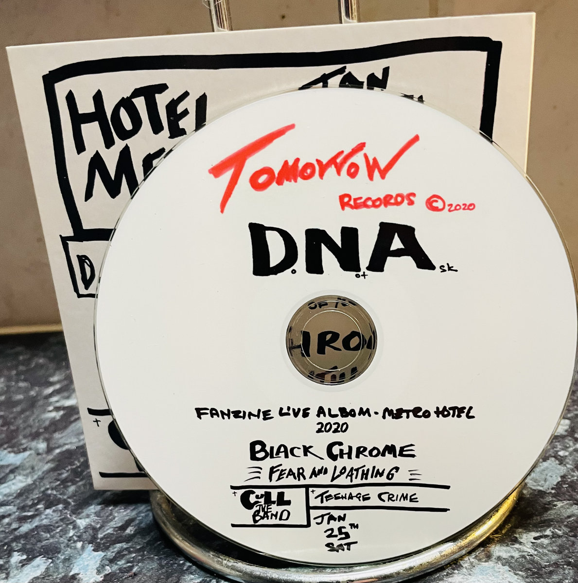 DNA Fanzine LIVE at the Hotel Metro 4-way split - Compact Disc | Cull ...