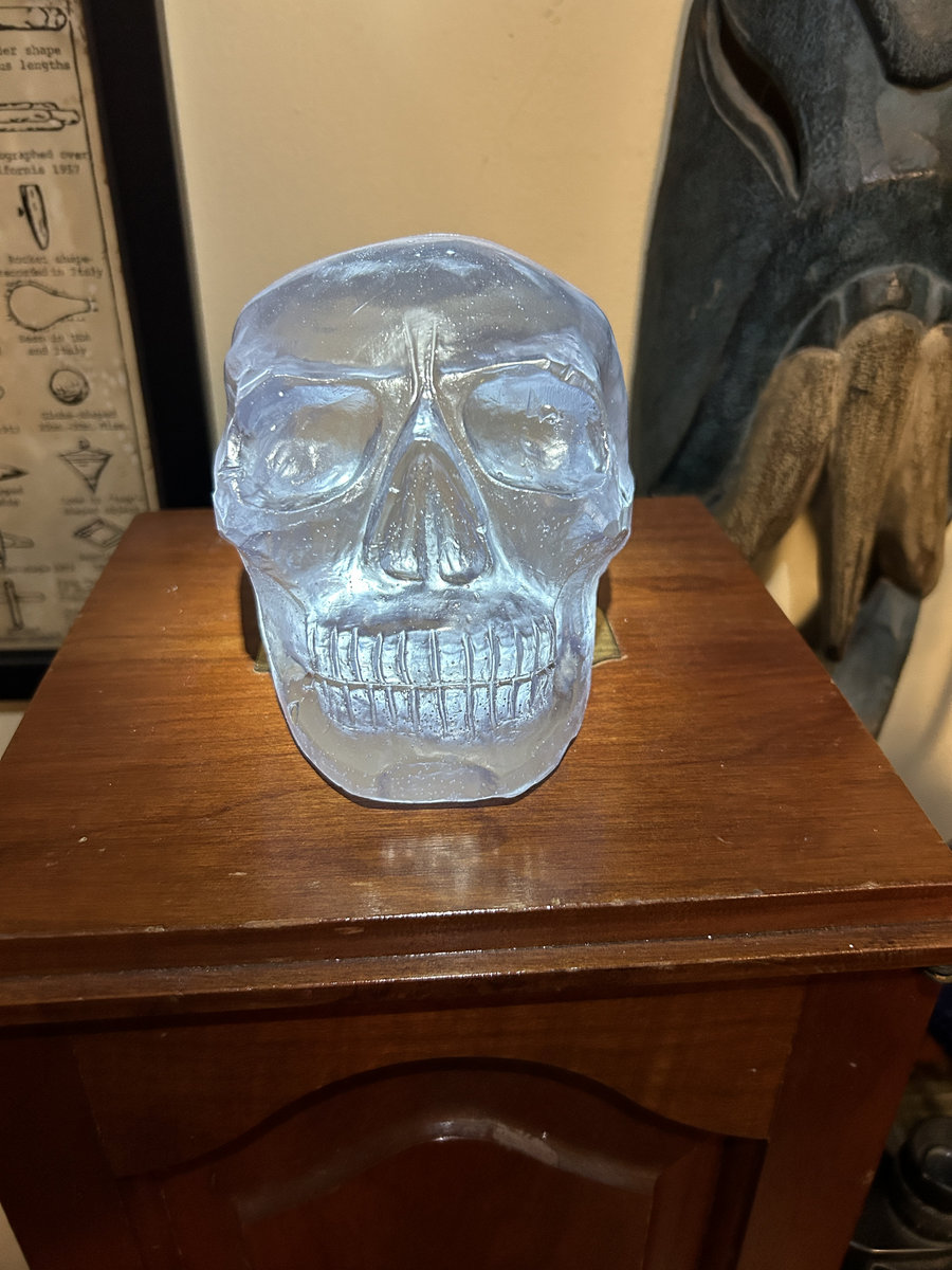 Resin cast Crystal Skull | Ghoul