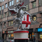 Raspberry Moon | Hotline TNT