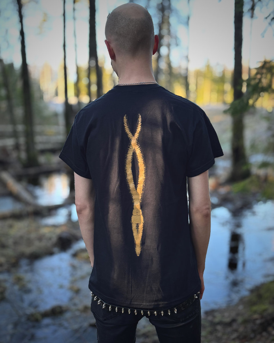 Wormtales | Carnosus