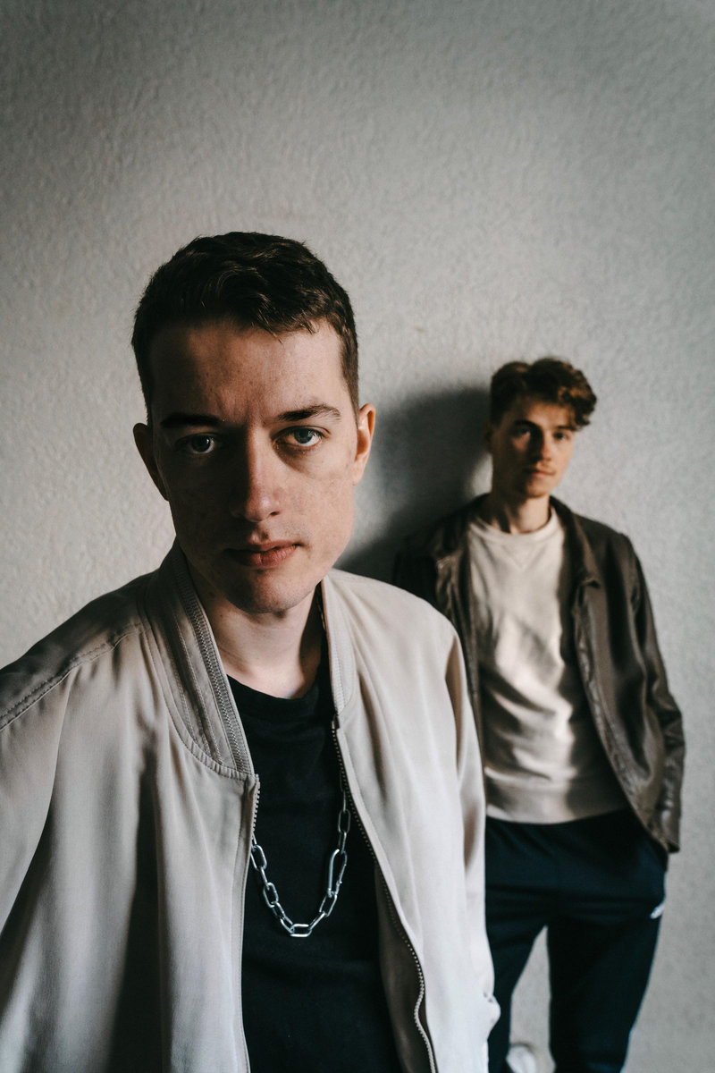 Roadhouse | Binary Boy