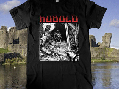 KOBOLD "The Cave of the Lost Talisman" T-SHIRT | Heimat Der Katastrophe