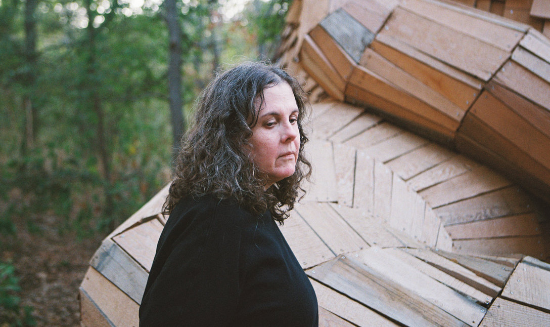 Edith Frost Finds Her Way Back | Bandcamp Daily