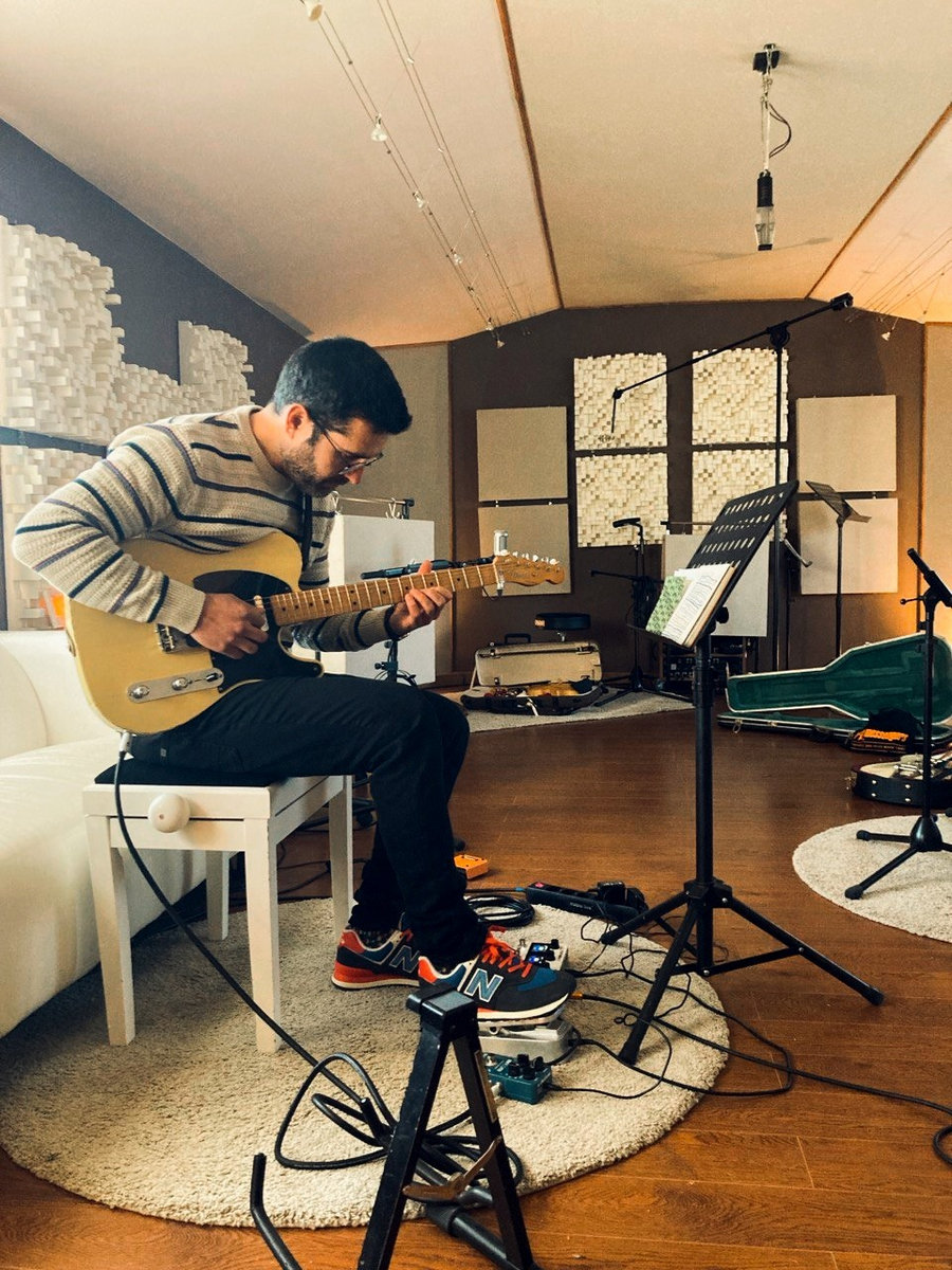 Music | Jesús Suárez