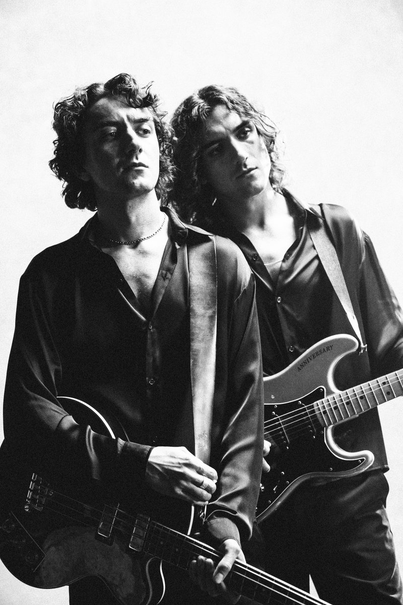 21st Century Love | The Flints