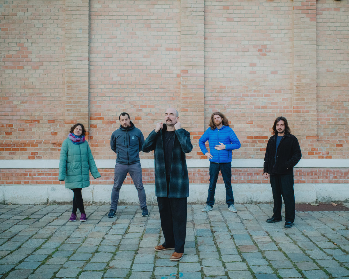 Love & Order | Lausch