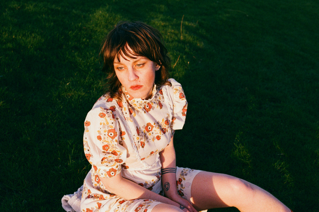 Johanna Warren Shifts Her Sound On “Chaotic Good” | Bandcamp Daily