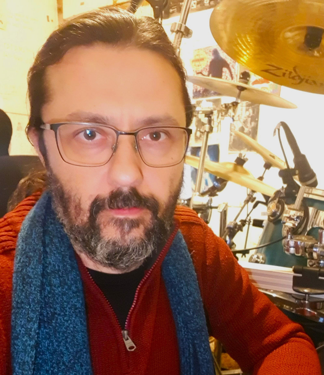 ΕΝΑ ΑΓΓΕΛΟΥΔΙ ΣΤΑ ΤΕΜΠΗ | ΑΠΟΛΛΟΔΩΡΟΣ