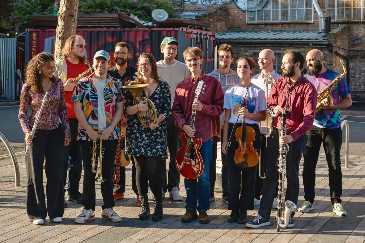 Dancing On Bentwood Chairs | Billy Marrows Band | Billy Marrows