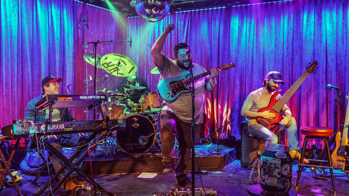 Twaddle Sessions | Mr. Mayo