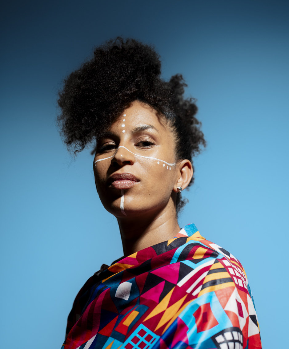 Shapes in Twilights of Infinity | ESINAM