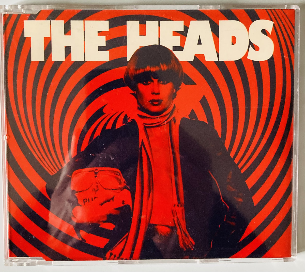 Relaxing With... | THE HEADS