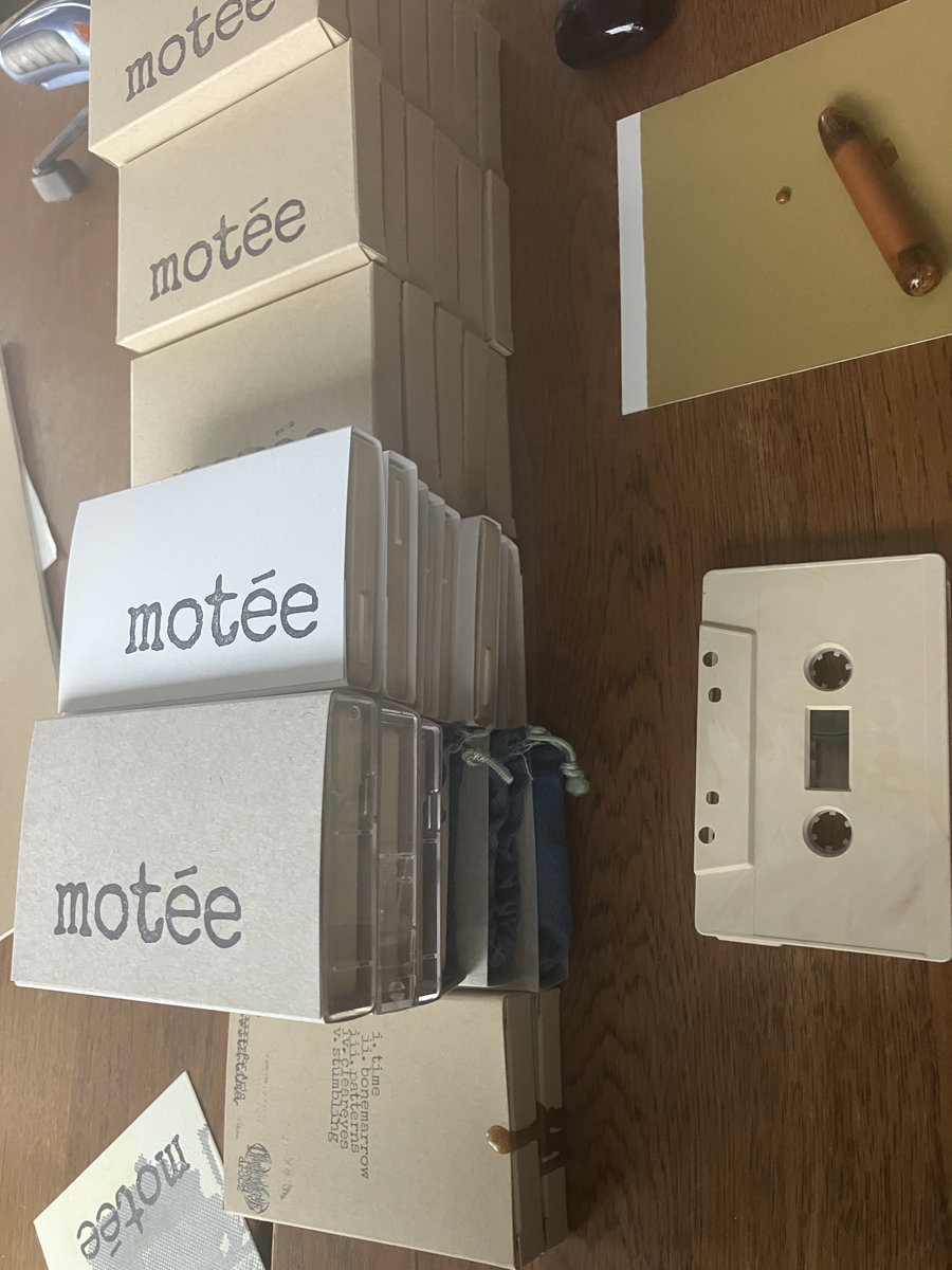 Motée | "...in time" | DR002 | MOTEE