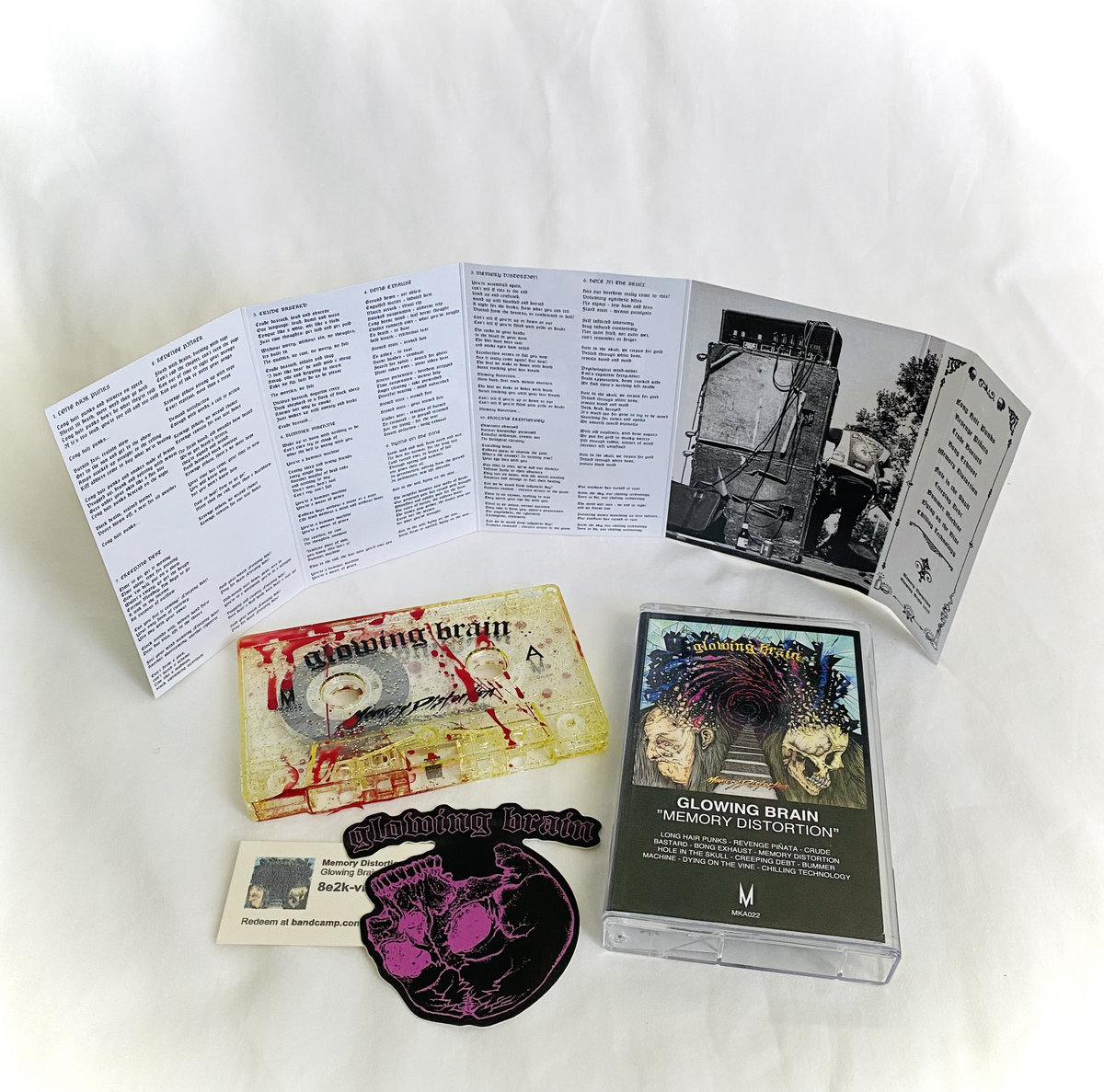 MEMORY DISTORTION | GLOWING BRAIN