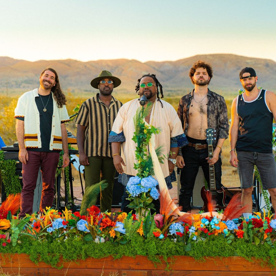 Panorama | The Main Squeeze