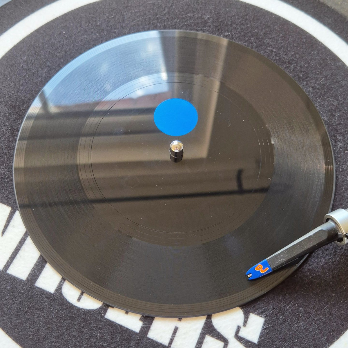 Lionpulse - Run Come (Limited 7" Polyvinyl Dubplate) | Lionpulse ...