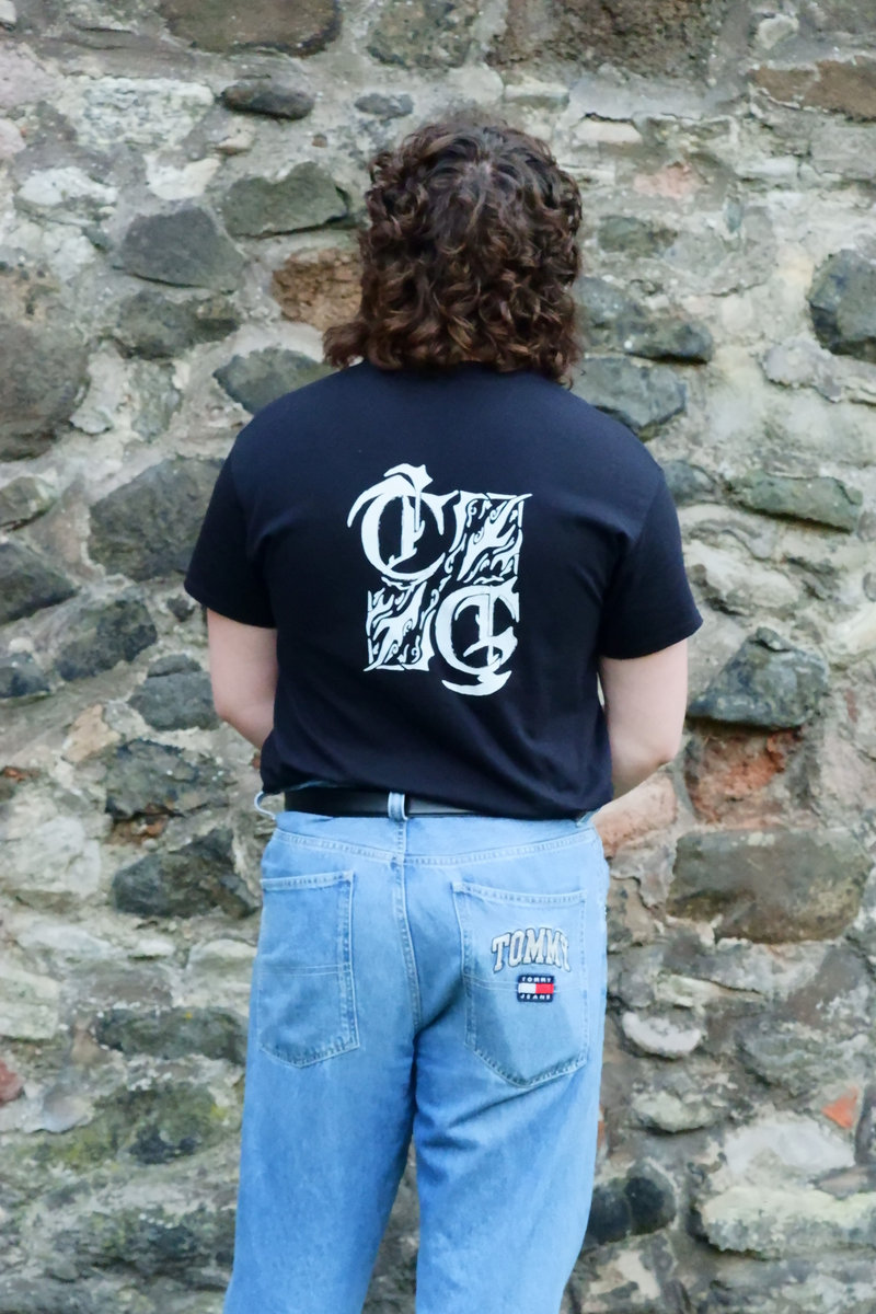 Hive Mind Blind T-Shirt | Chekhov's Gun