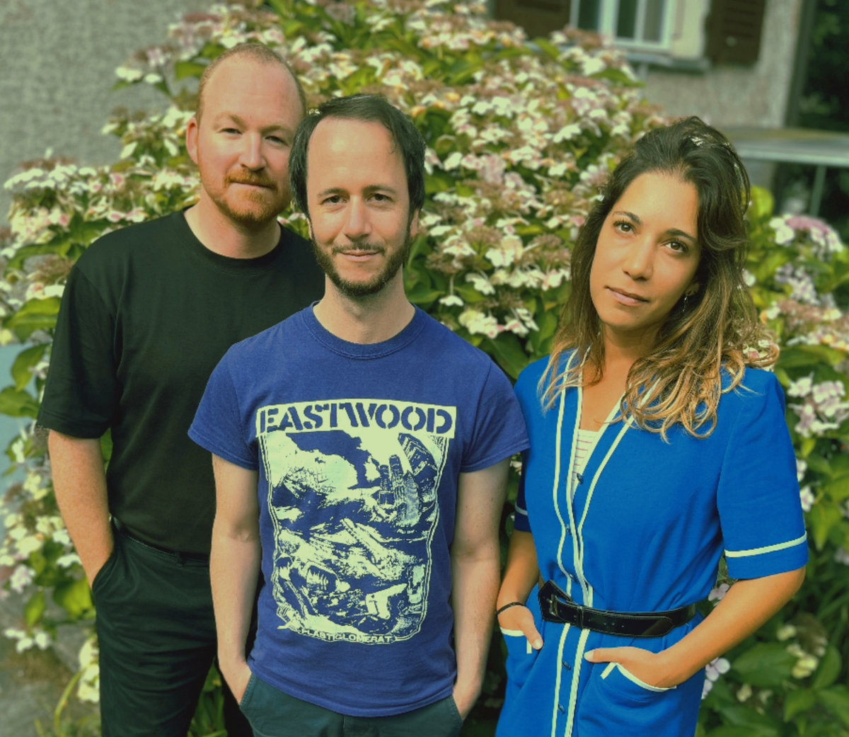 Cloud Dancer | Shake Me