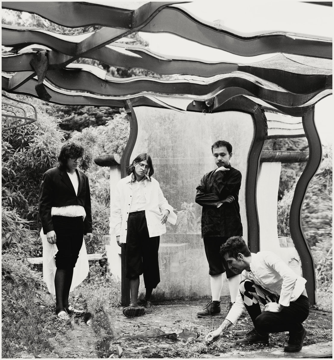 Nochenegra | Nicolás y Los Fumadores