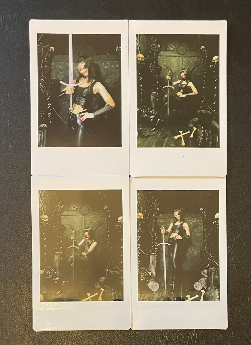 Moonbow Rebellion 2 Cheki Set | Isiliel