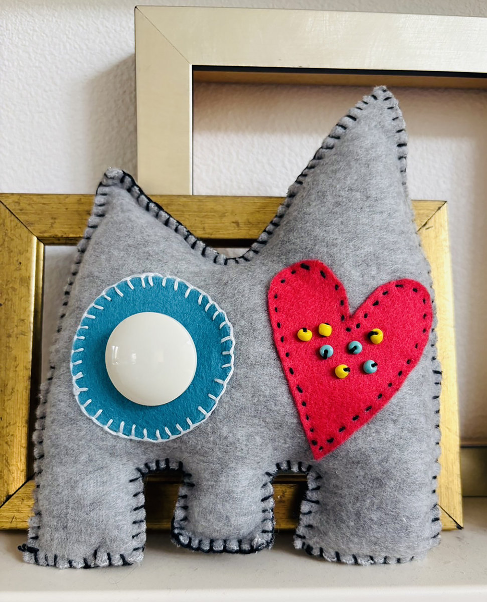 THE MOLICE Charm "MA-MOLICE" Large-size | THE MOLICE