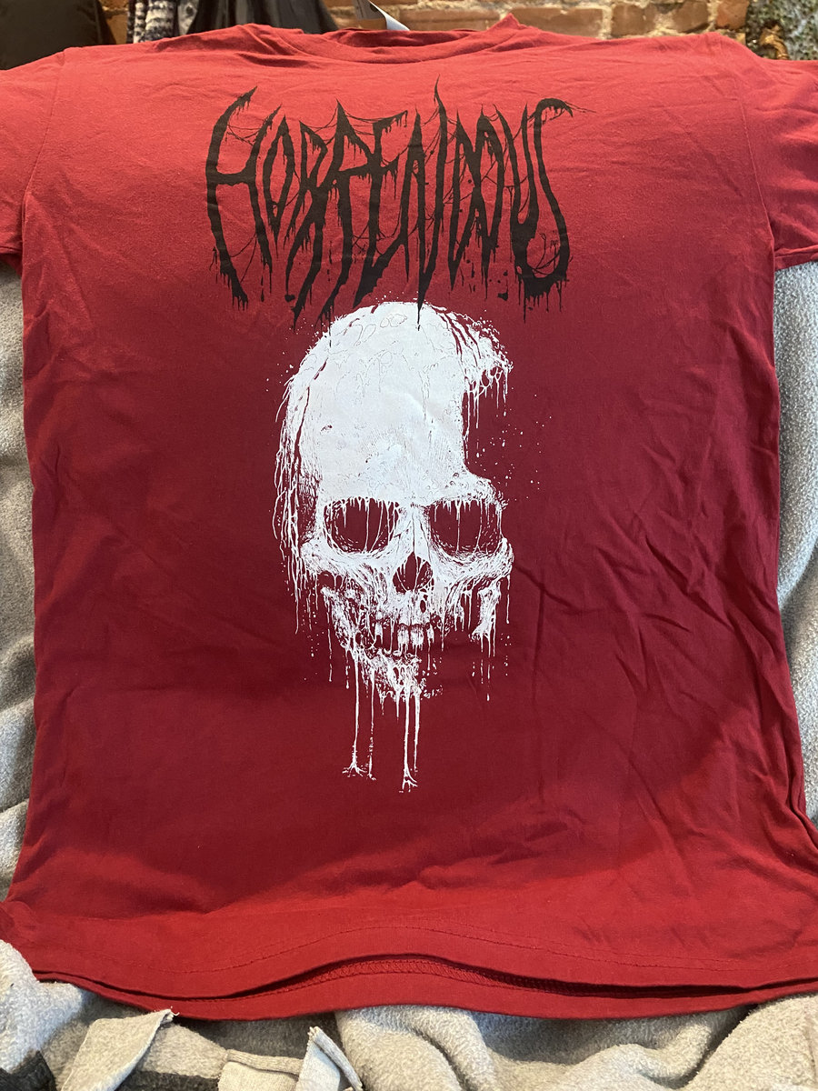 Logo/skull on RED tee | Horrendous
