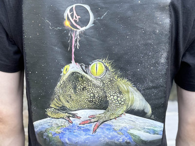 Eclipse Album T-Shirt | FROGG