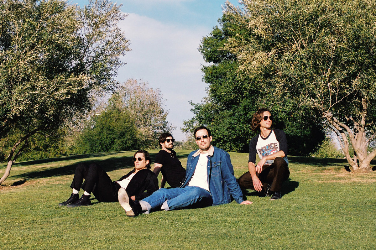 Everybody Wants to Rule the World | Hembree