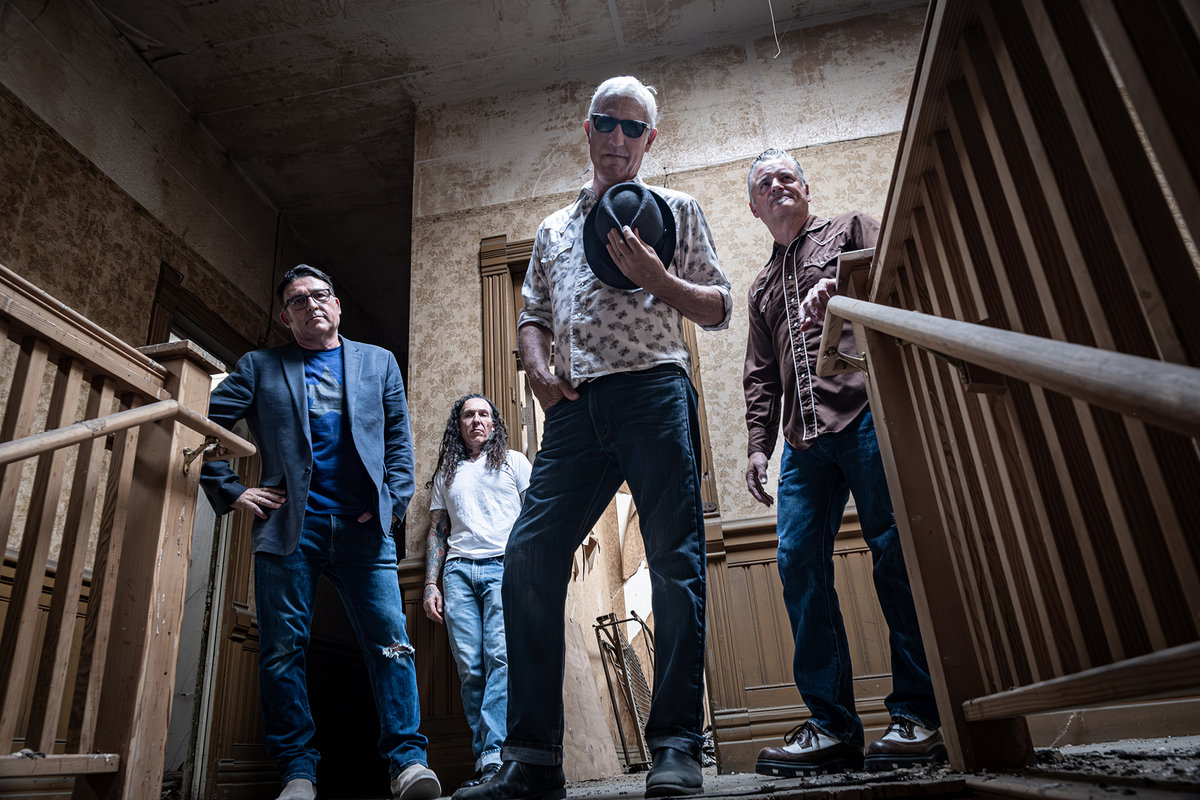 Hot Days Cold Nights | The Nickel Slots