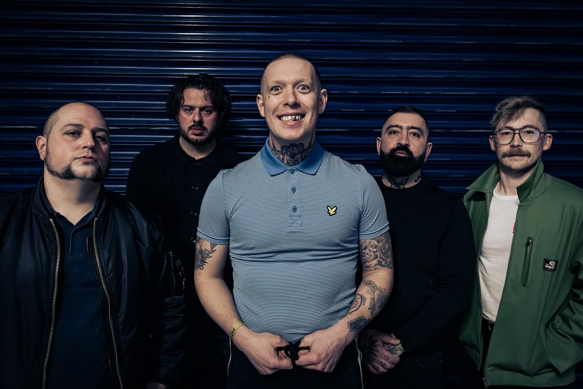 Platinum Statue (2023) | RISKEE & THE RIDICULE