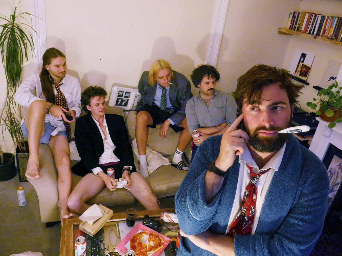 The Family Computer | Skiving