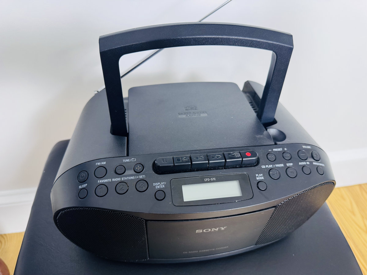 Sony CD/Tape Boombox | CFD-S70 | Indie Rock Catalog