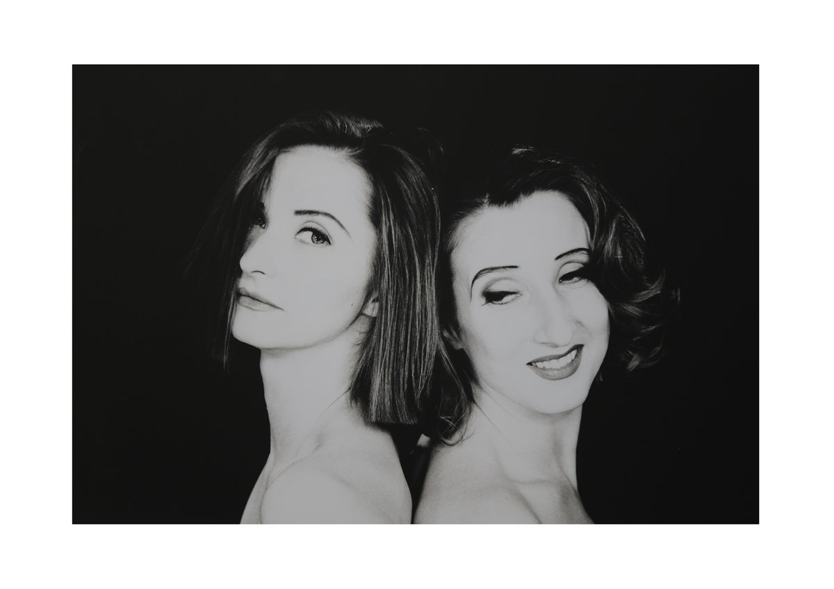 Claudia and Susanne – a limited art print by Andrew Catlin | xPropaganda