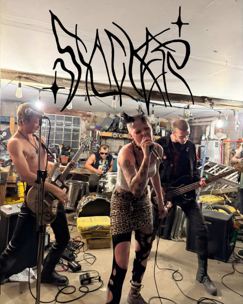 DEMO 2025 | Slacker
