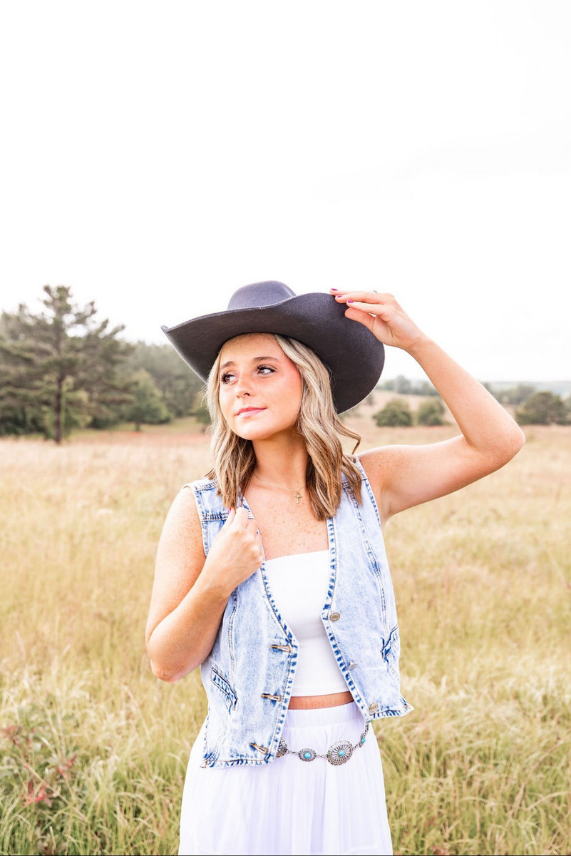 Can't Hear It Break | Erica Rae