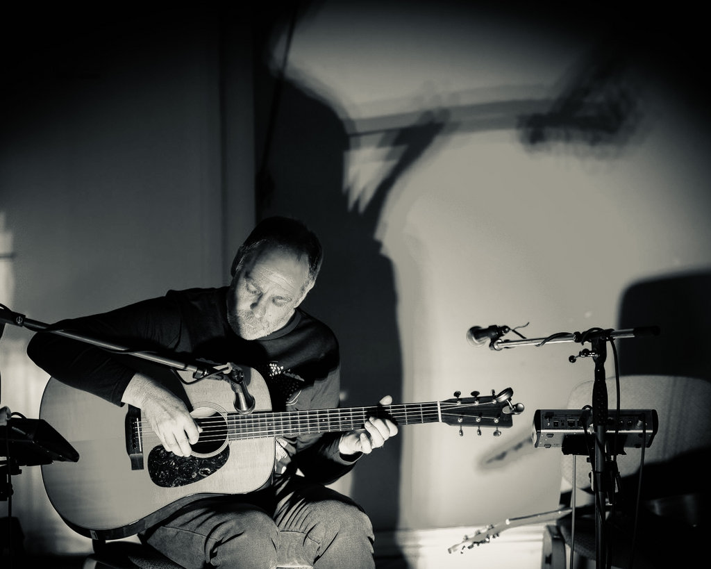 Reveries & Ritual: A British Solo Acoustic Guitar Primer | Bandcamp Daily