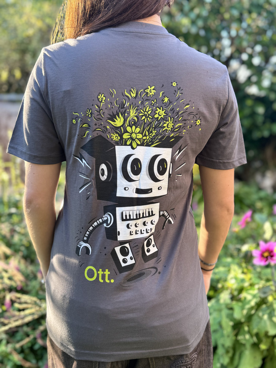 Exploding flower head bot dark grey t-shirt | Ott
