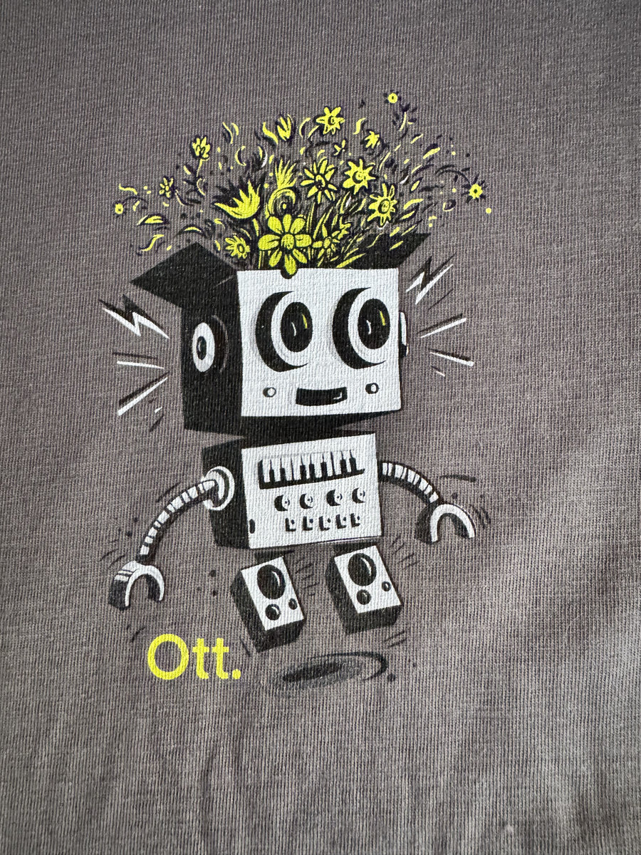 Exploding flower head bot dark grey t-shirt | Ott