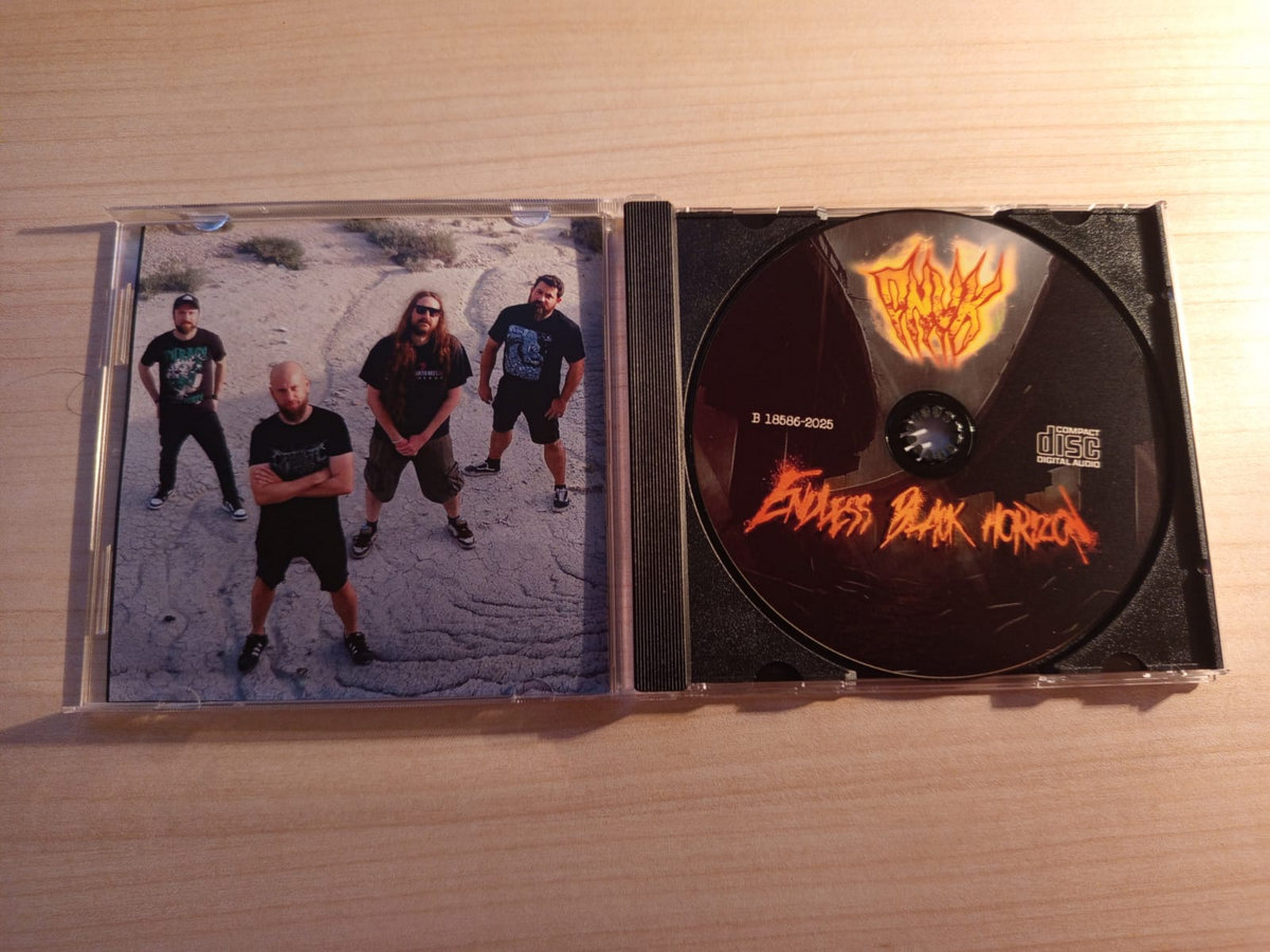 Endless Black Horizon | PNUK