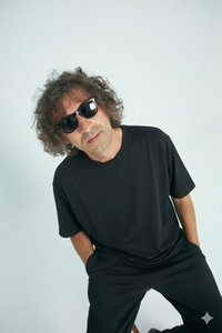 Music | DJ AXEL