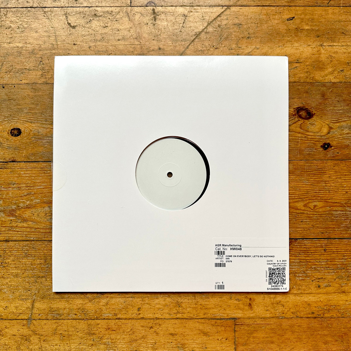 Come On Everybody, Let's Do Nothing! | IAN