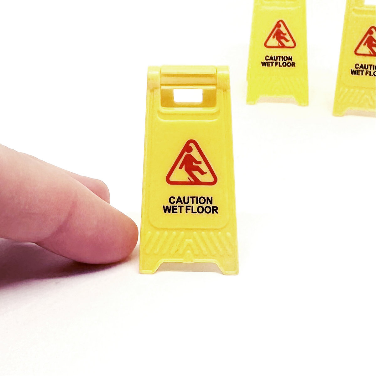 Jungle River Bubbles Caution Wet Floor Miniature Warning sign (6 pack ...