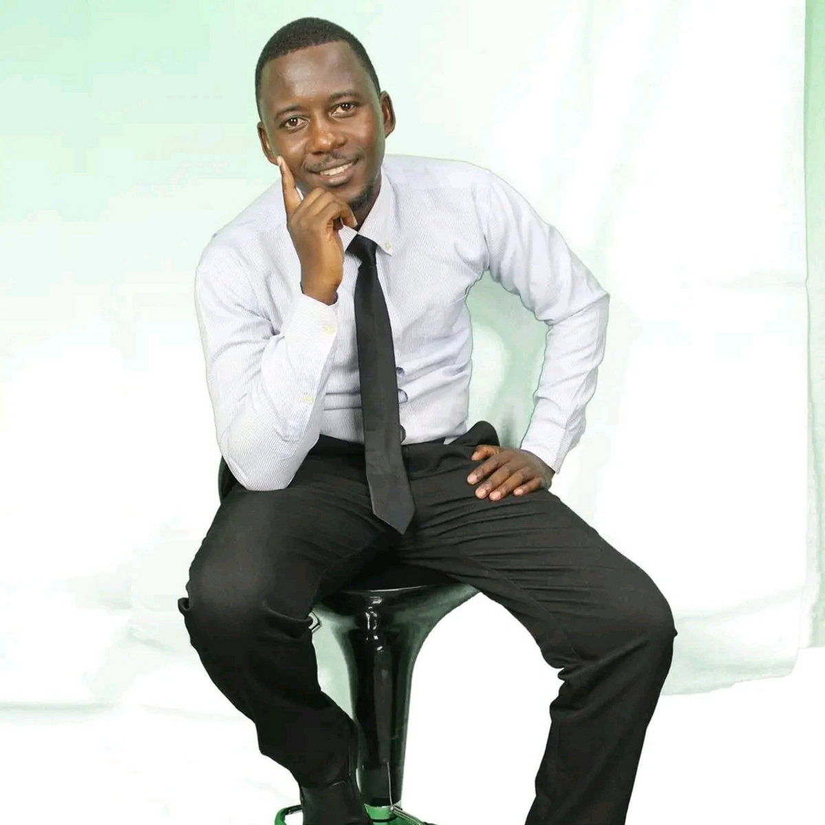 Holy is the Lord | Aaron Mundia