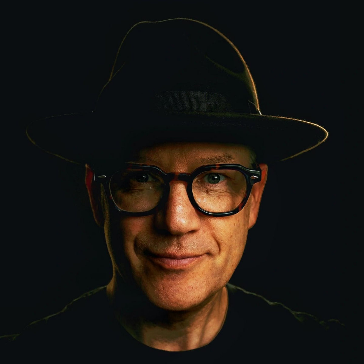 Red Light Spells Danger (HallMighty DISCO LAB. edit) | HallMighty