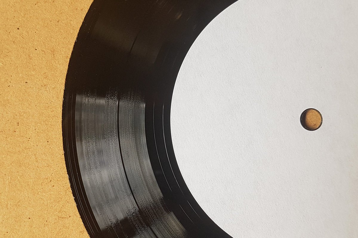 Garett Fields | Garrett Fields | DubColonyMusic