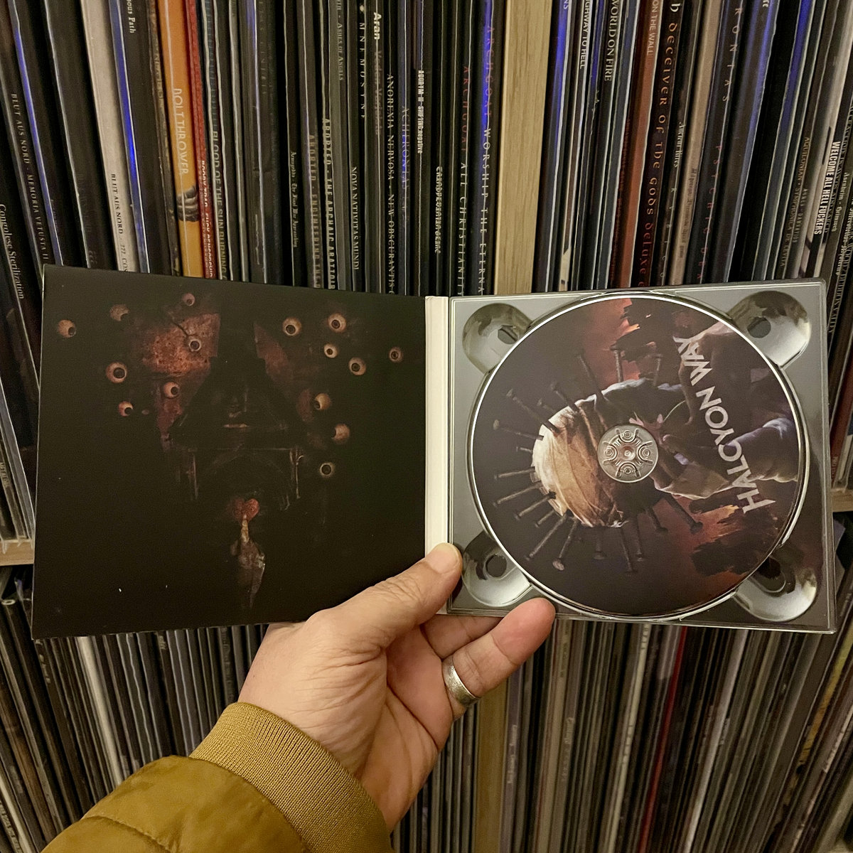 Bloody But Unbowed (Digipak) | Halcyon Way | Pulse Records