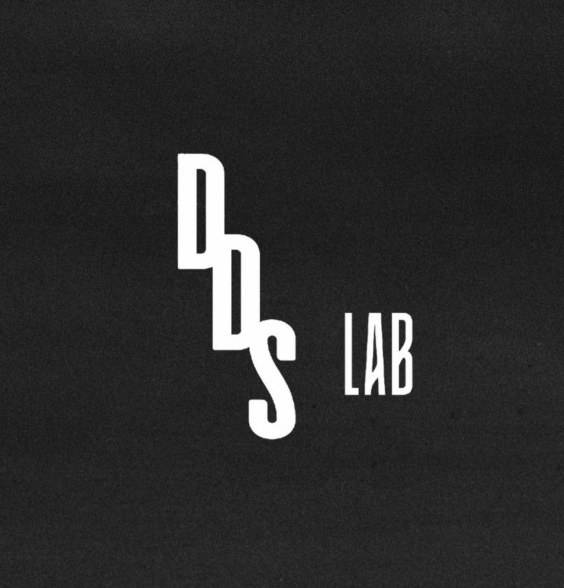 Abyssopelagic | Mábura | distante do sol lab