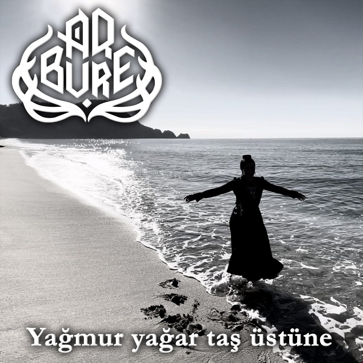 Yağmur yağar taş üstüne (Rain falls on the stone) | Aq Bure / Ак Бүре (White Wolf)