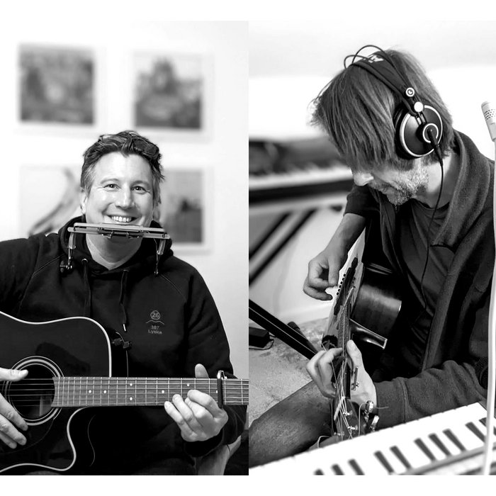 songs from hier wech | robotom