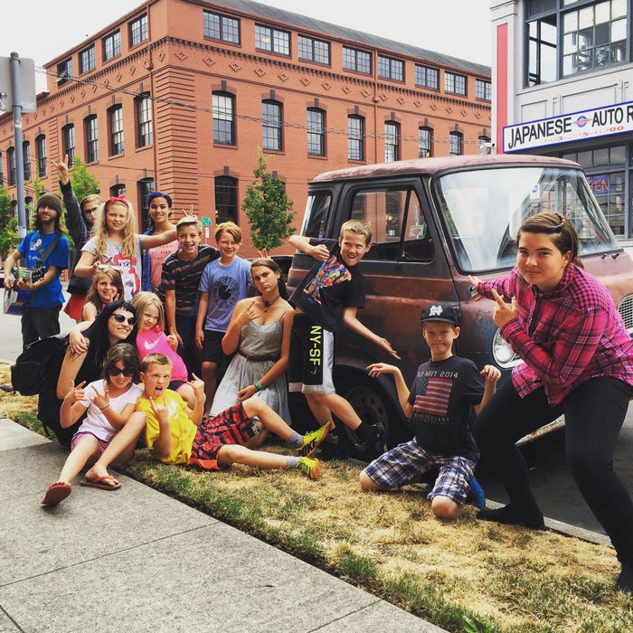 School House Rocks | Royal Thrills | My Voice Music